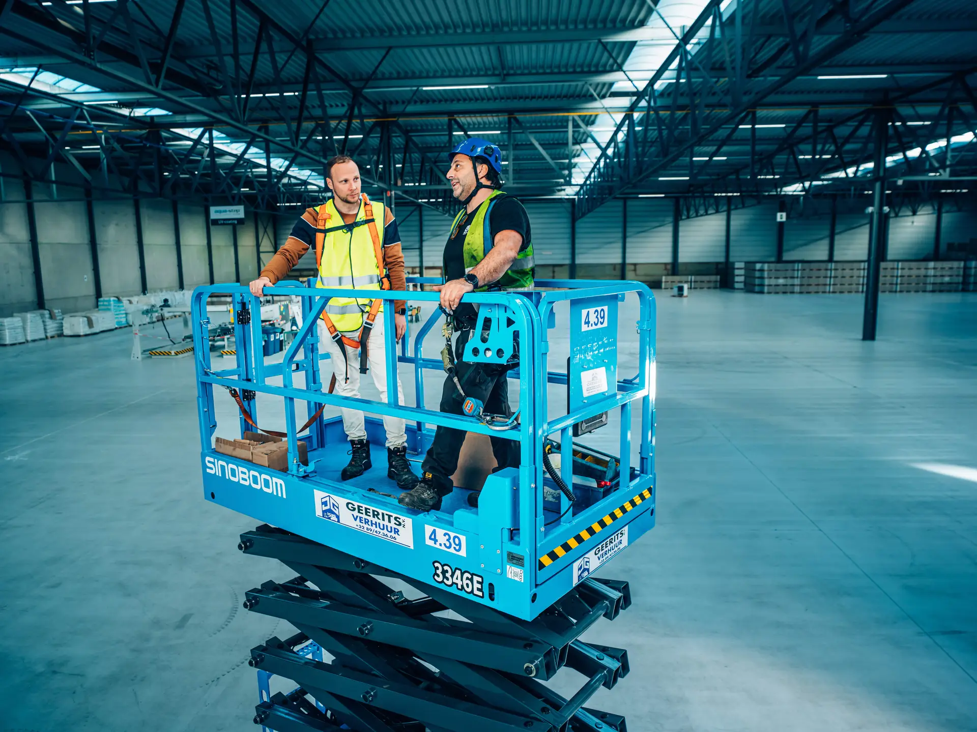 Follow our scissor lift training with certificate | Prevom